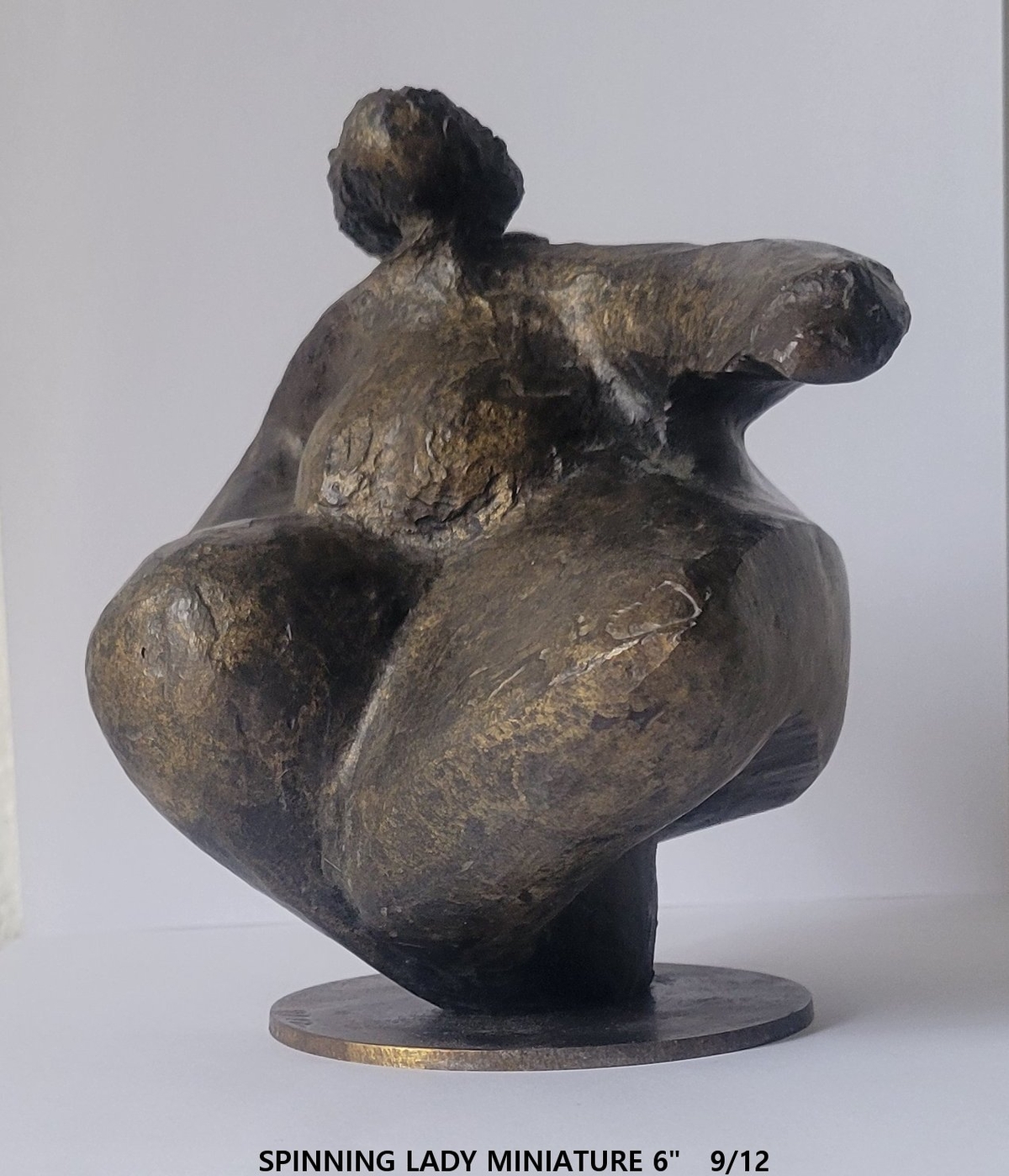 Spinning Lady 9/12- gold patina | ÆRENA Galleries & Gardens