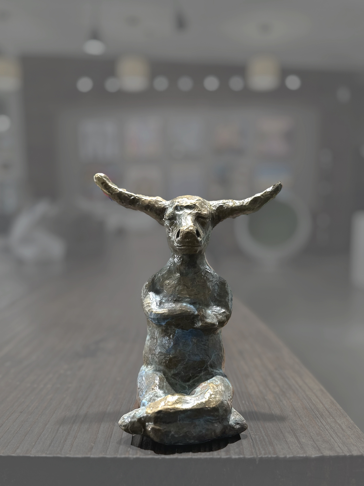 Contemplative Bull Ed/500 | ÆRENA Galleries & Gardens